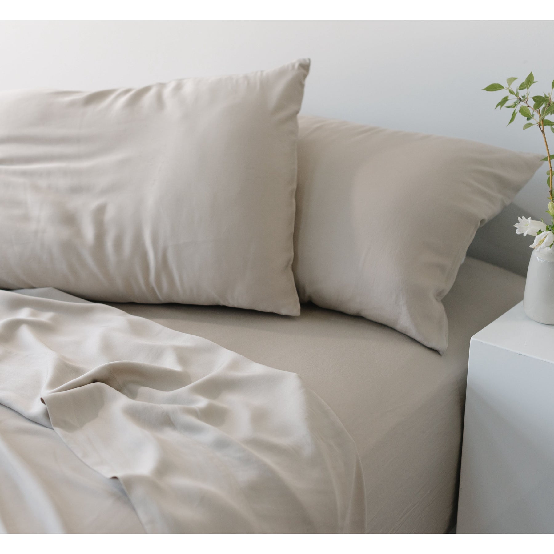 Cozy Earth Bamboo Sheet Sets Available in Queen and King Sizes ...