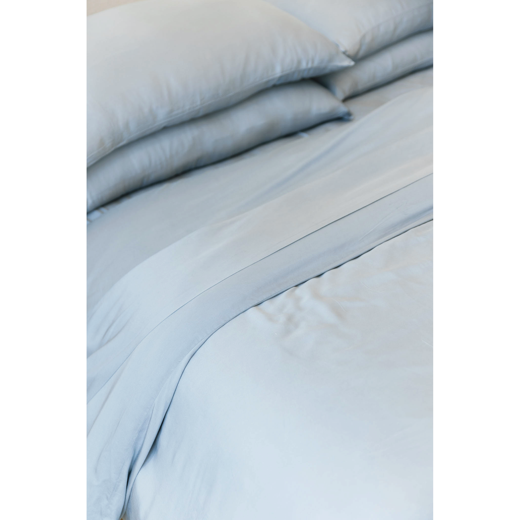 Cozy Earth Bamboo Sheet Sets Available in Queen and King Sizes ...